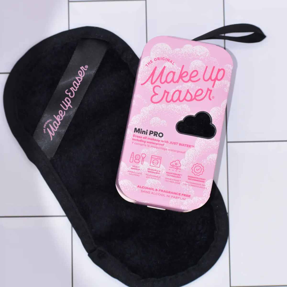 Chic Black Mini Pro Makeup Eraser – SouthernSass Boutique